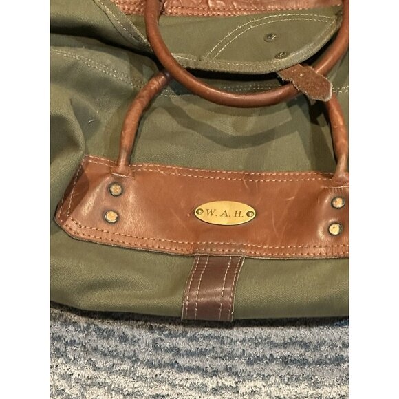 Bags | Vintage Orvis Battenkill Duffle Bag Green Canvas And Leather ...